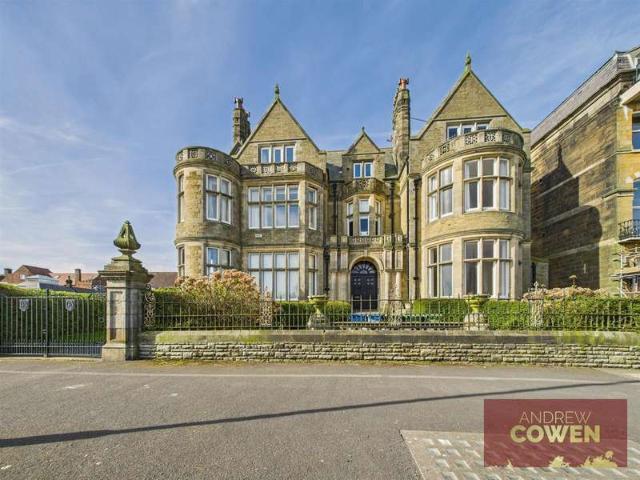 2 Bedroom Apartment Flat