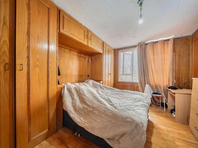 2 Bedroom Apartment Flat