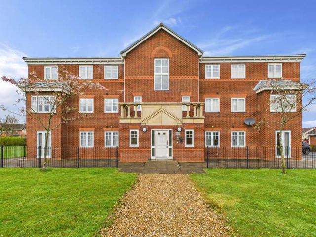 2 Bedroom Apartment Flat