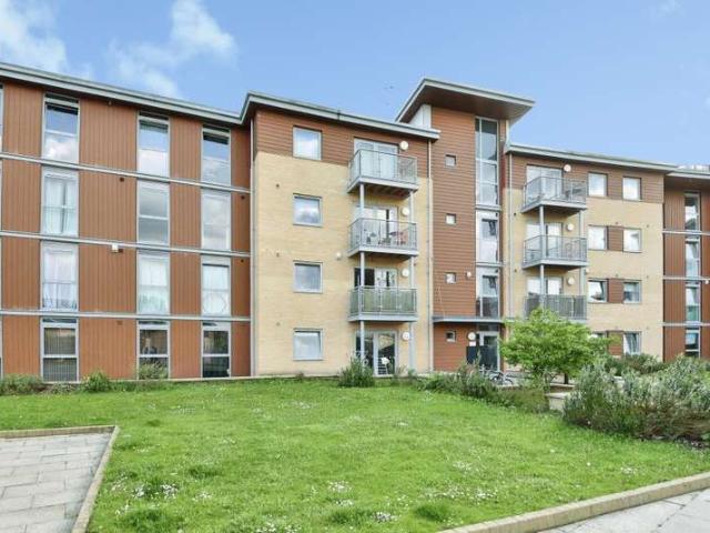 2 Bedroom Flat
