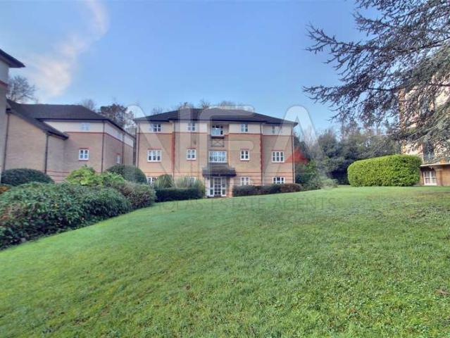 2 Bedroom Apartment Flat