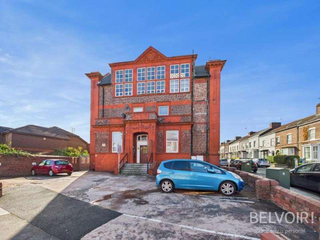 2 Bedroom Apartment Flat