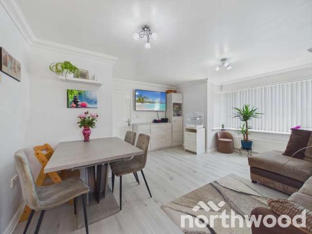 2 Bedroom Apartment Flat