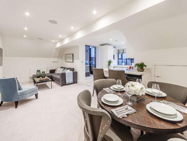 2 Bedroom Apartment Flat