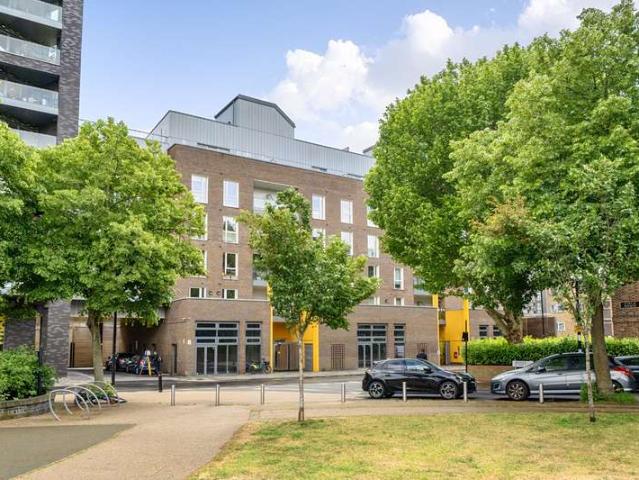 2 Bedroom Apartment Flat