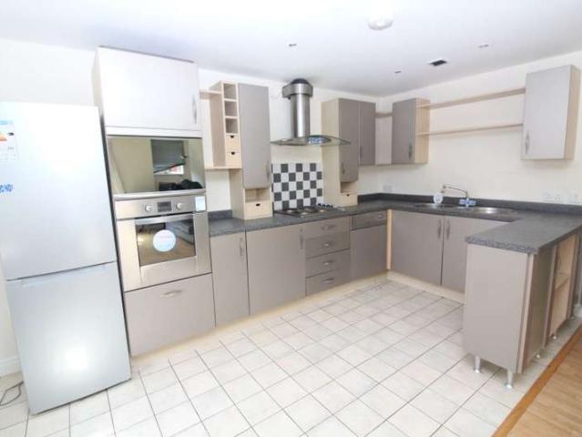 2 Bedroom Apartment Flat