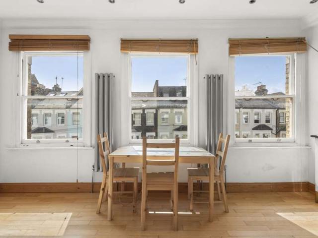 4 Bedroom Apartment Flat