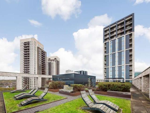 2 Bedroom Apartment Flat