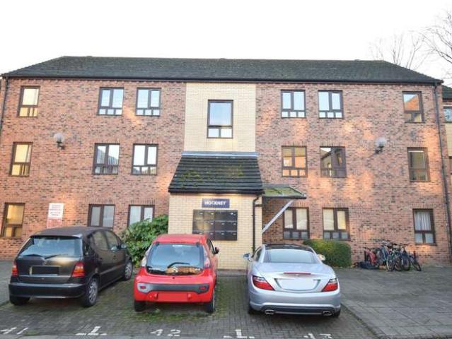 2 Bedroom Apartment Flat