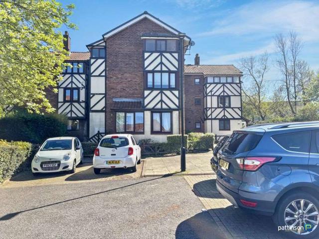 2 Bedroom Apartment Flat