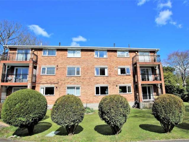 2 Bedroom Apartment Flat