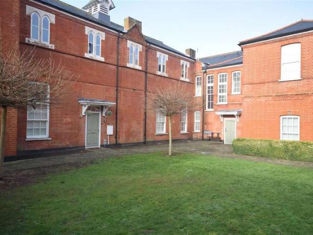 2 Bedroom Apartment Flat