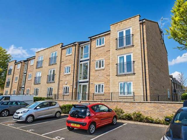 2 Bedroom Apartment Flat
