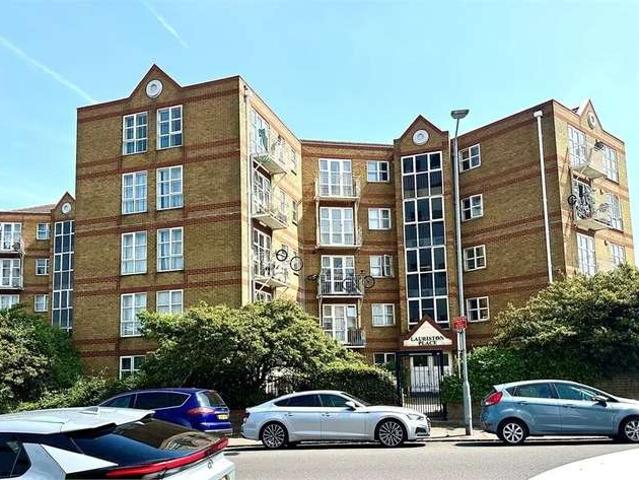 2 Bedroom Apartment Flat