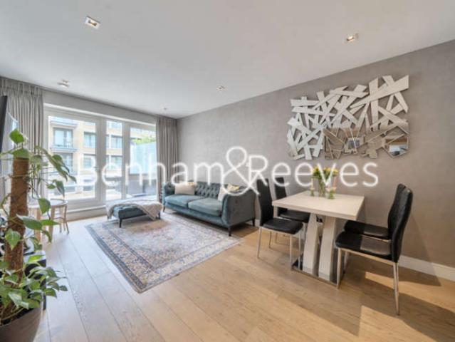 2 Bedroom Apartment Flat