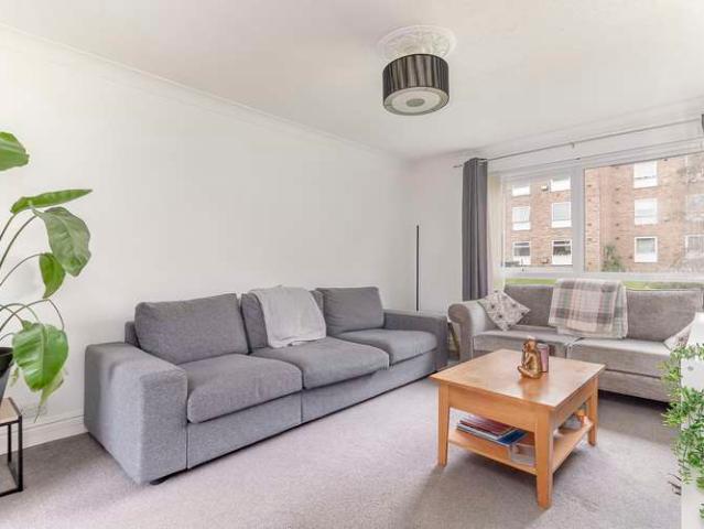 2 Bedroom Apartment Flat
