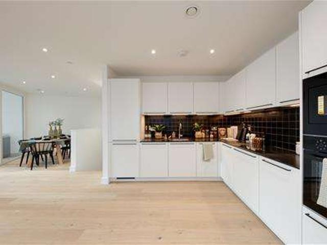 2 Bedroom Apartment Flat