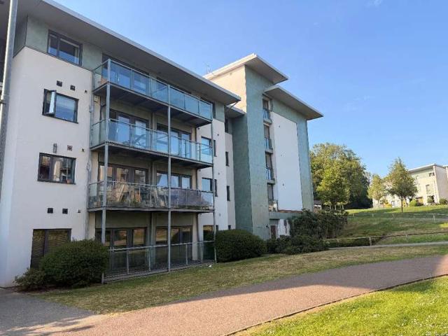 2 Bedroom Apartment Flat