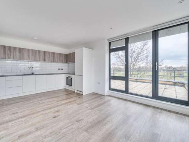 2 Bedroom Apartment Flat