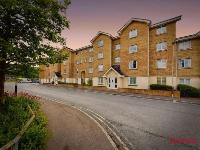 2 Bedroom Apartment Flat