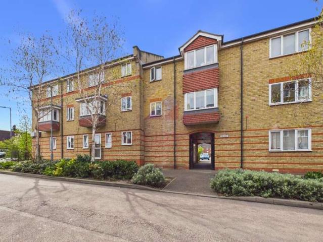 2 Bedroom Apartment Flat