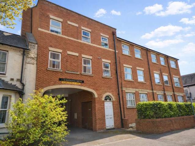 2 Bedroom Apartment Flat