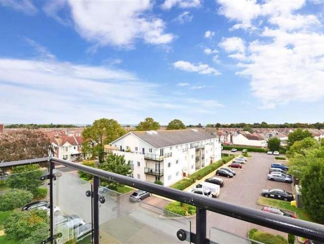 2 Bedroom Apartment Flat