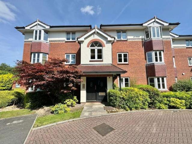 2 Bedroom Apartment Flat
