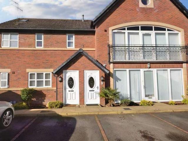 2 Bedroom Apartment Flat