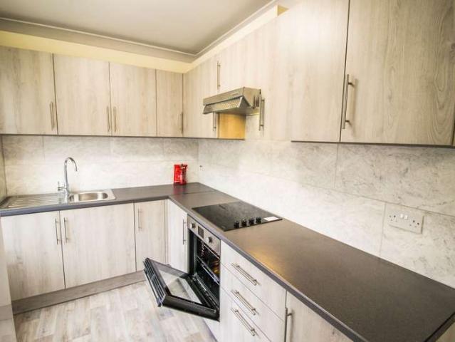 2 Bedroom Apartment Flat