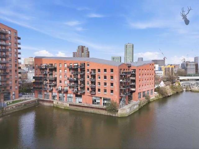 2 Bedroom Apartment Flat