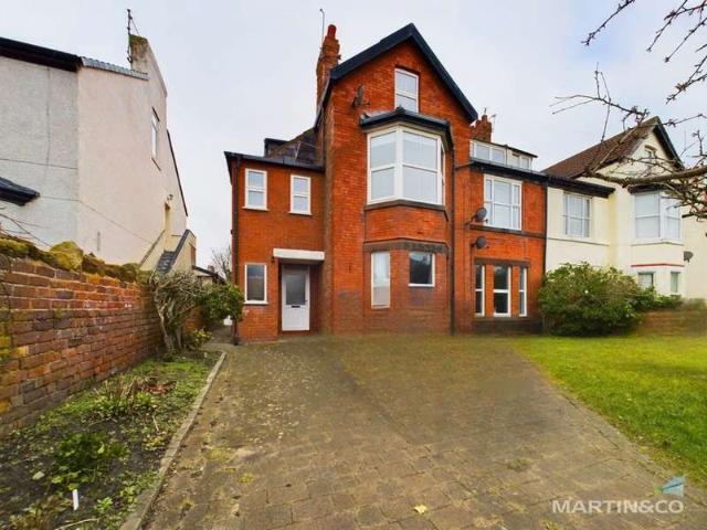 2 Bedroom Apartment Flat