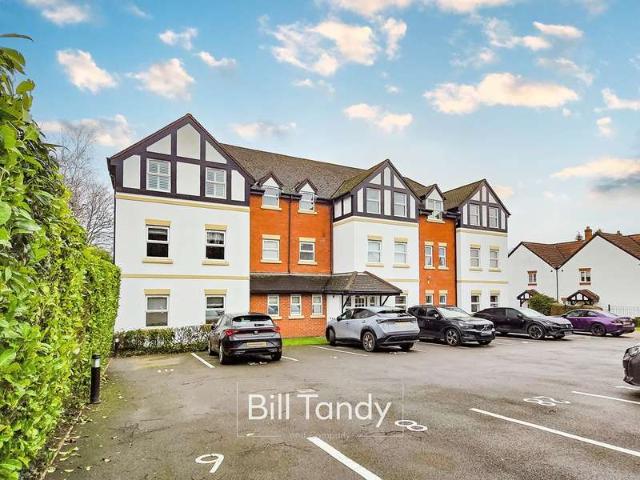 2 Bedroom Apartment Flat