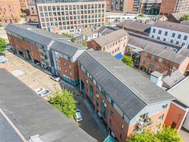 2 Bedroom Apartment Flat