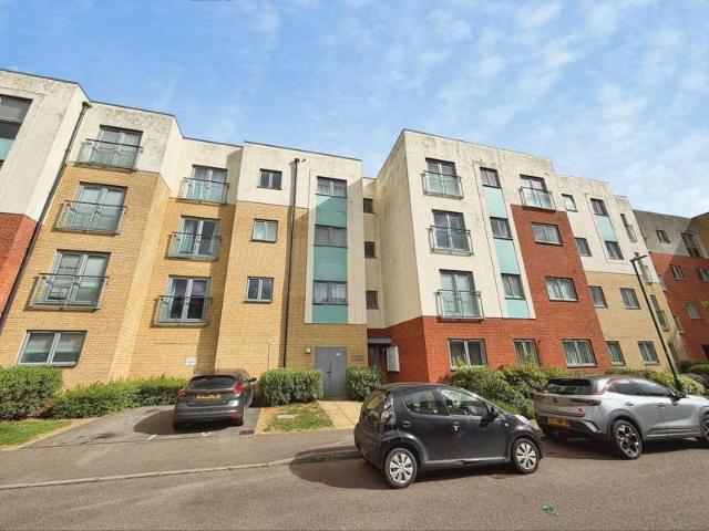 2 Bedroom Apartment Flat