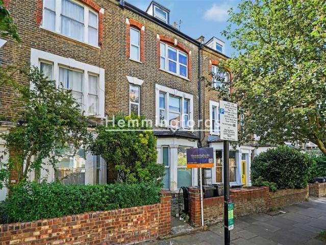 2 Bedroom Apartment Flat