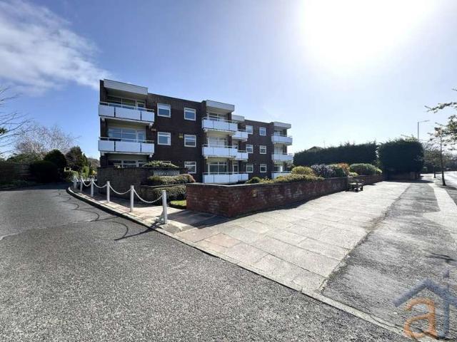 2 Bedroom Apartment Flat
