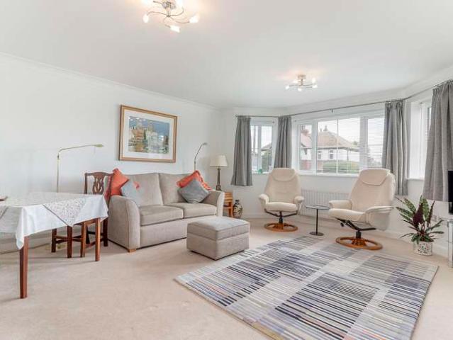 2 Bedroom Apartment Flat