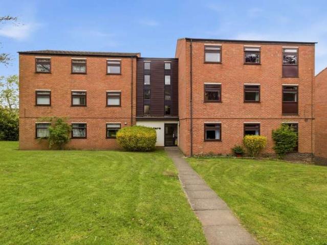 2 Bedroom Apartment Flat