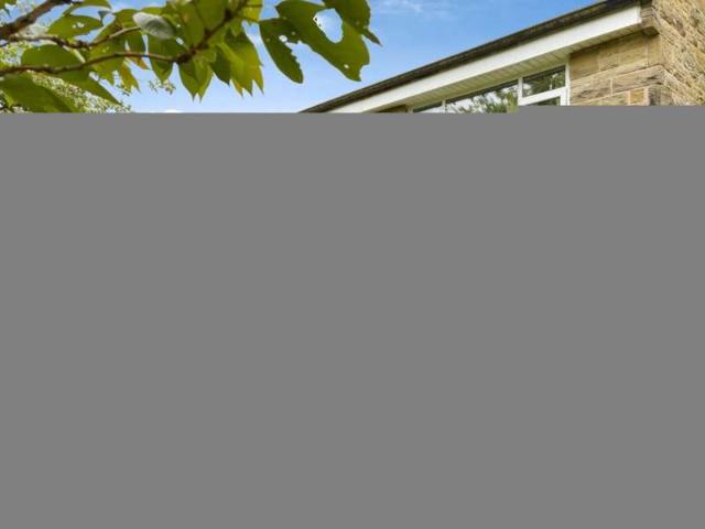 2 Bedroom Apartment Flat