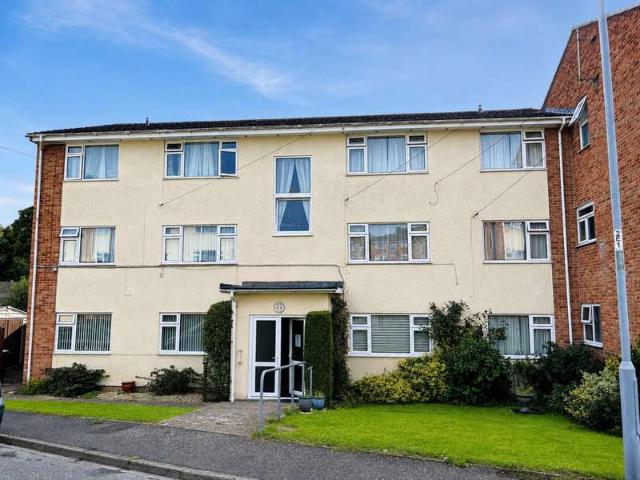 2 Bedroom Apartment Flat