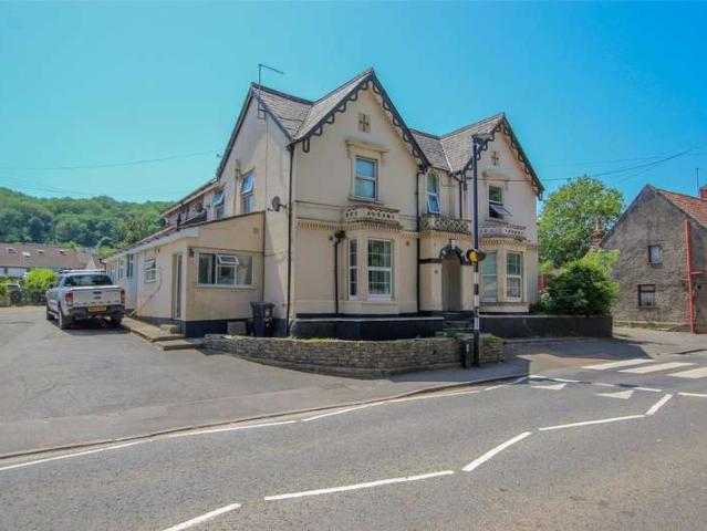 2 Bedroom Apartment Flat