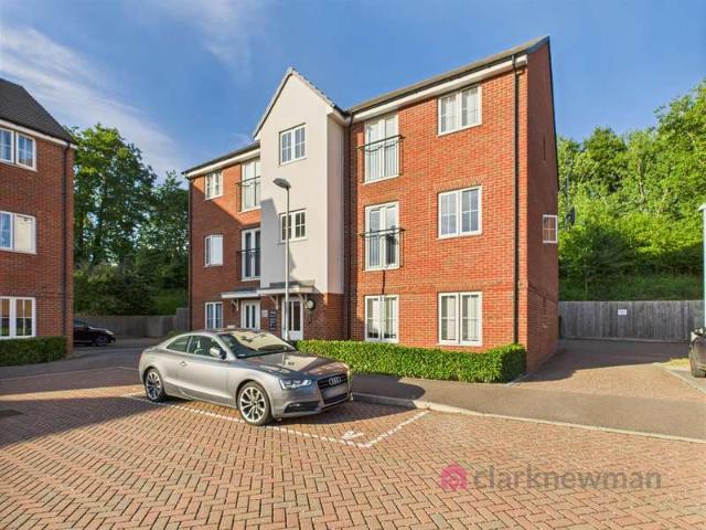 2 Bedroom Apartment Flat