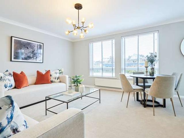 2 Bedroom Apartment Flat