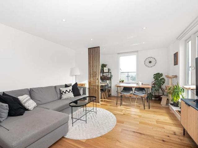 2 Bedroom Apartment Flat