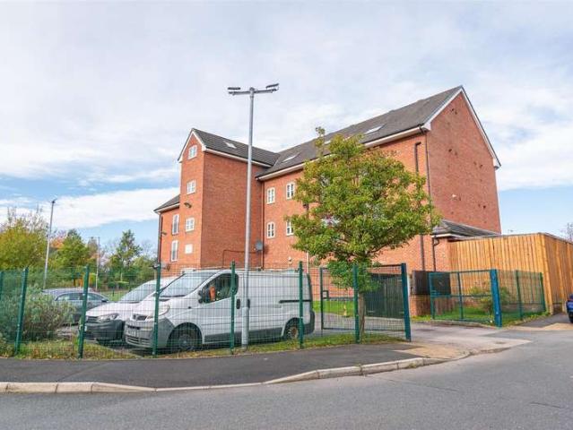 2 Bedroom Apartment Flat