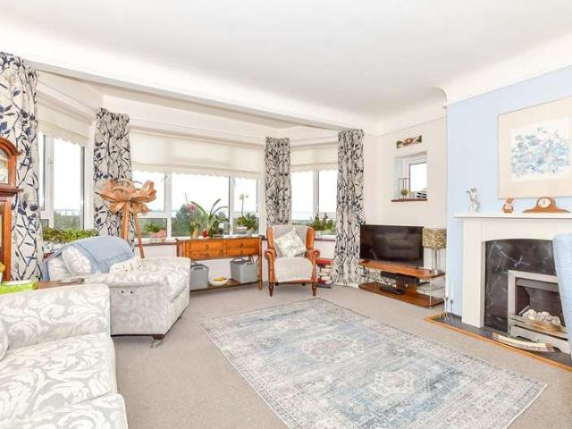 2 Bedroom Apartment Flat