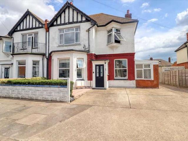 2 Bedroom Apartment Flat