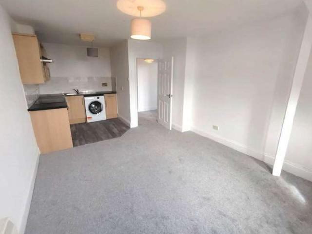 2 Bedroom Apartment Flat
