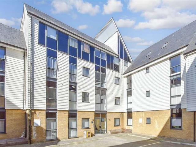 2 Bedroom Apartment Flat
